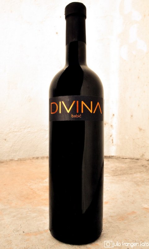BABIĆ DIVINA – božanstveni primjerak garažne splitske vinarije! | FOTO ...
