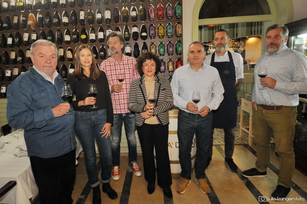 Vinske zvijezde 2022 #5: Sauvignon Martin Albus 2021 je fantastično ...