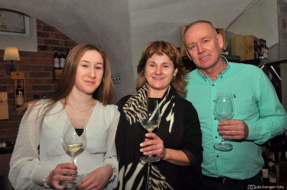 Vinarija DEAK predstavila se u Zagrebu! | FOTO FOODIE